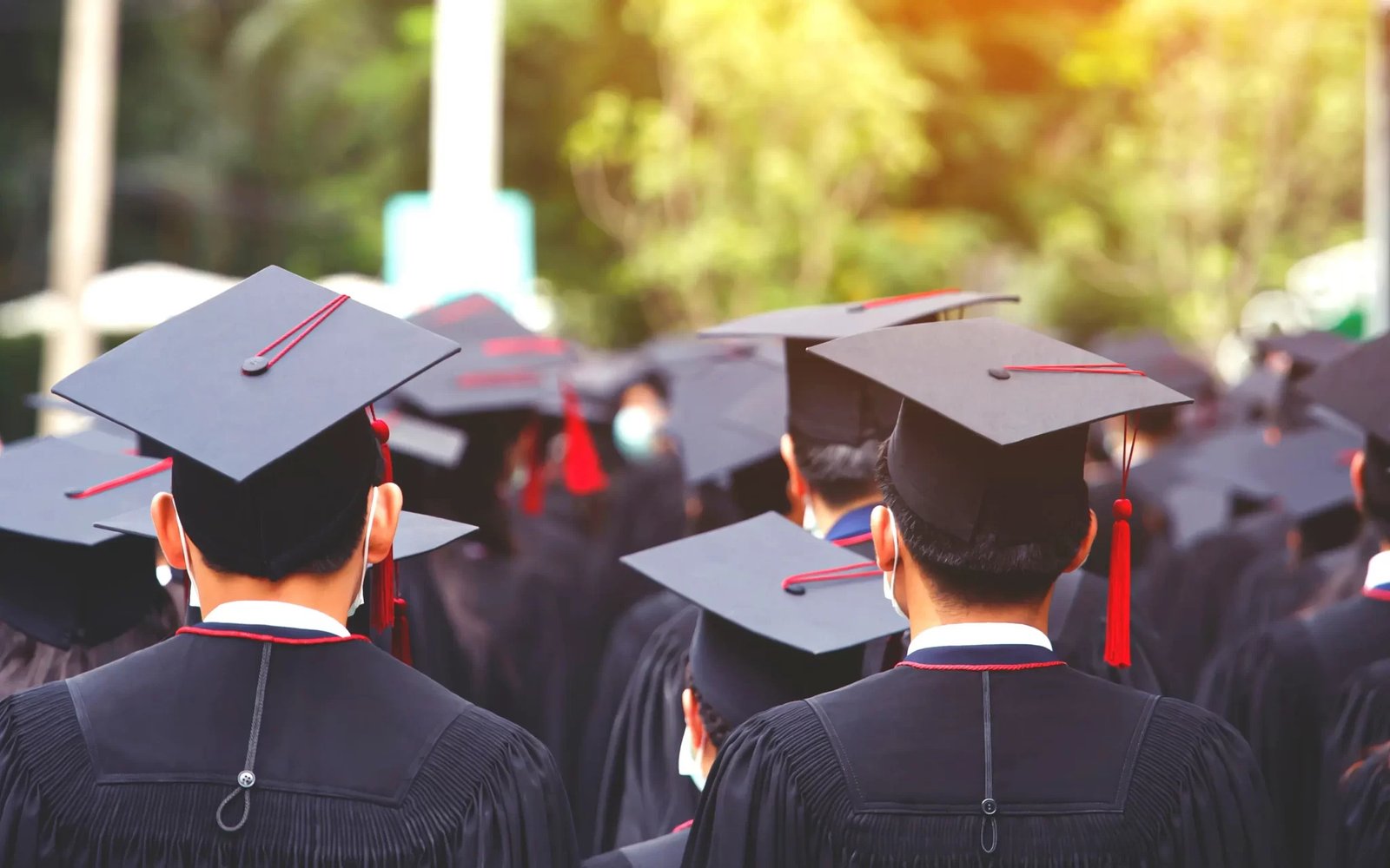 Wisuda: Hanya Sarjana atau dari Dasar?